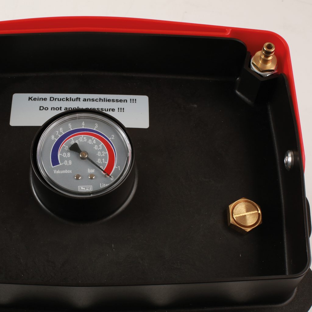 Portable fluid vacuum box from Laser Tools - Autotrade.ie