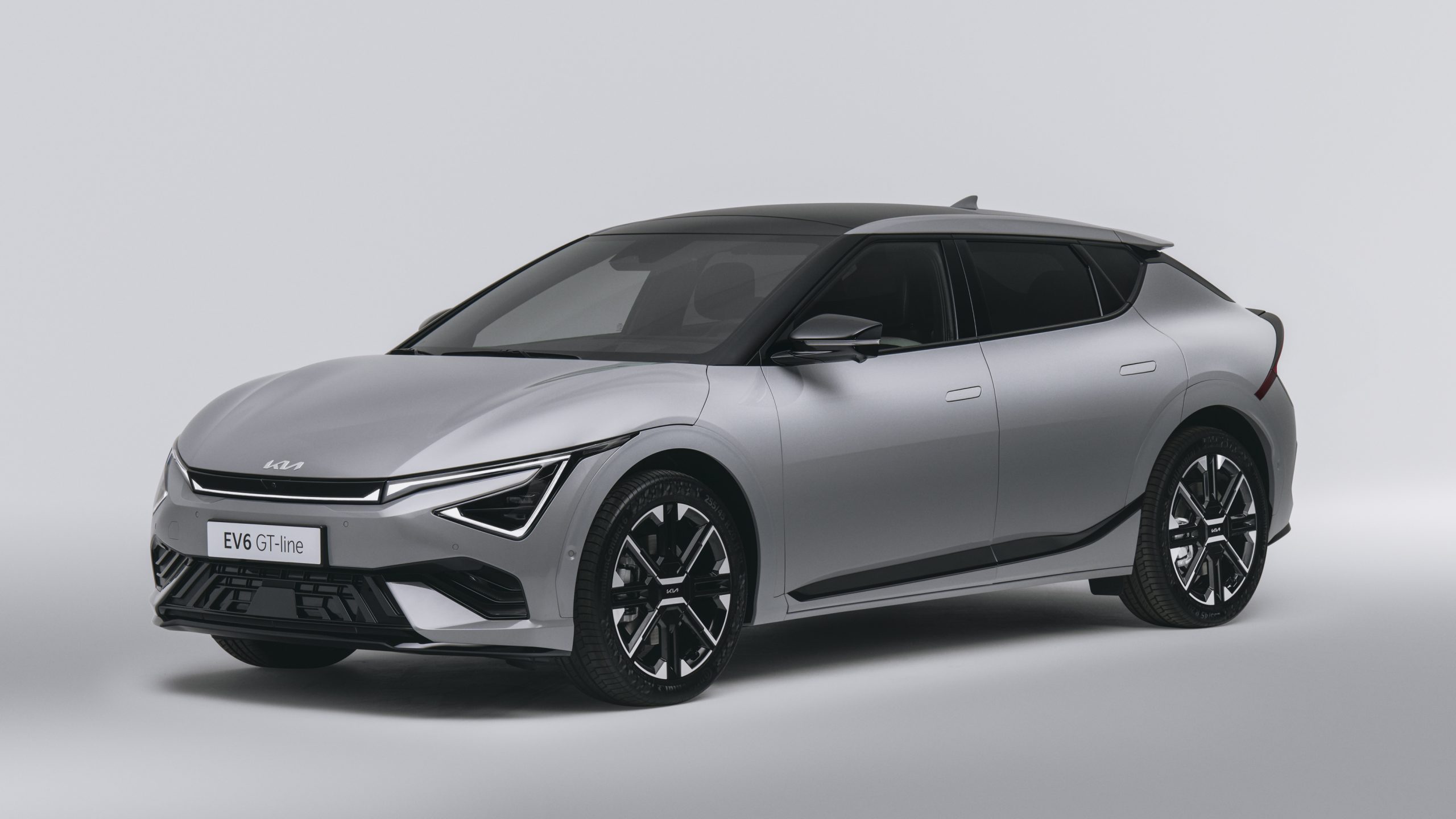 KIA EV6 gets new looks and more range - Autotrade.ie